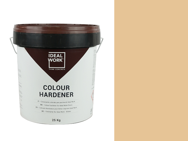 COLOUR HARDENER HARVEST SAND "C" IN 25 KG PLASTIC BUCKETS | Be Concrete